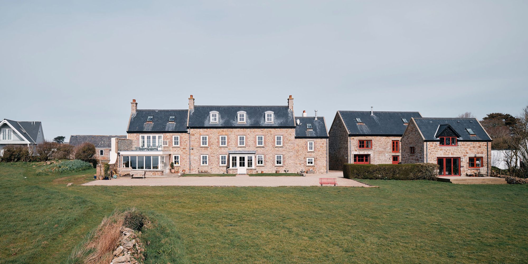 High-end Properties | Broadlands