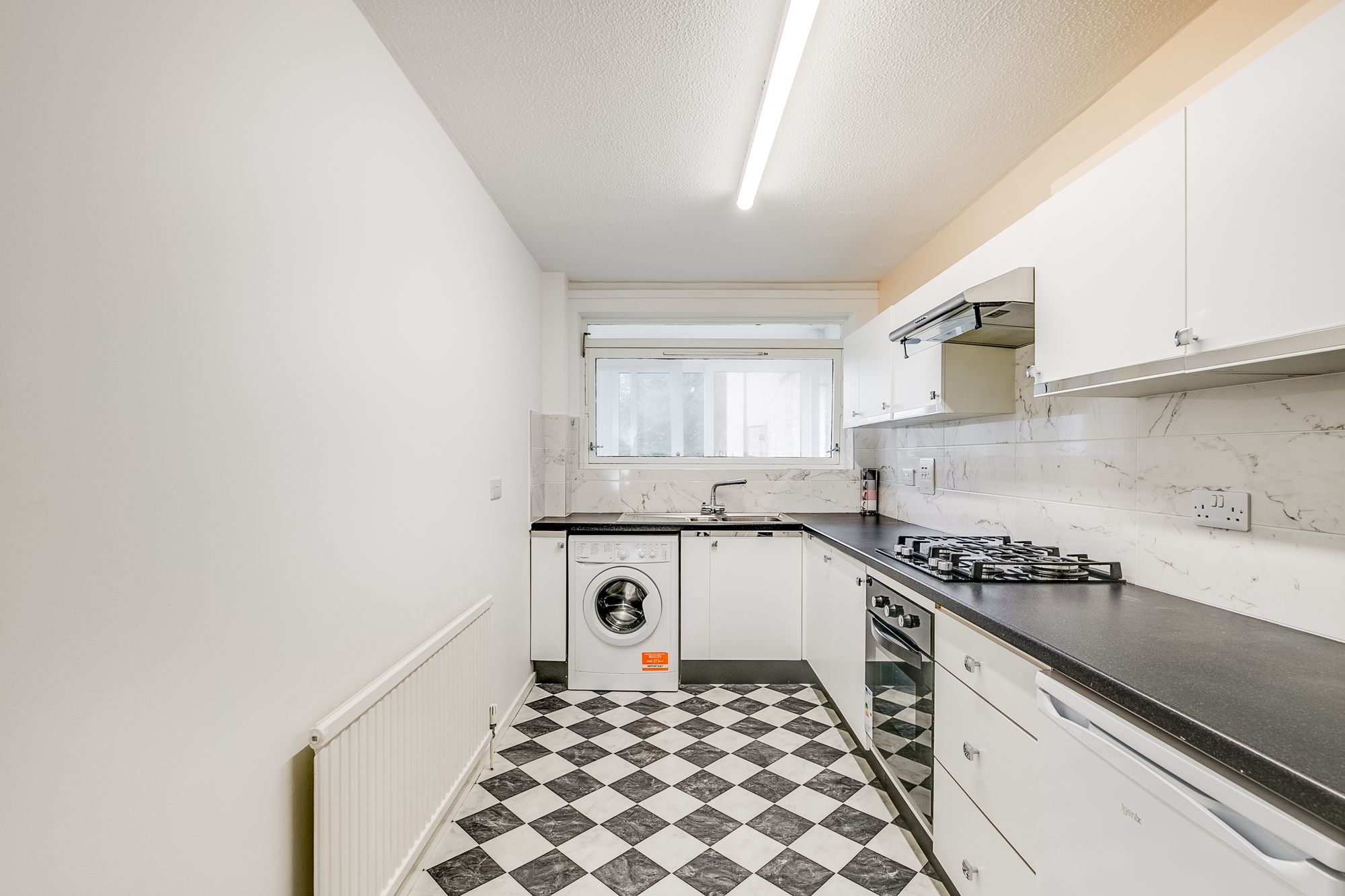 Hoe Lane, Ware, SG12 - Elliot Heath