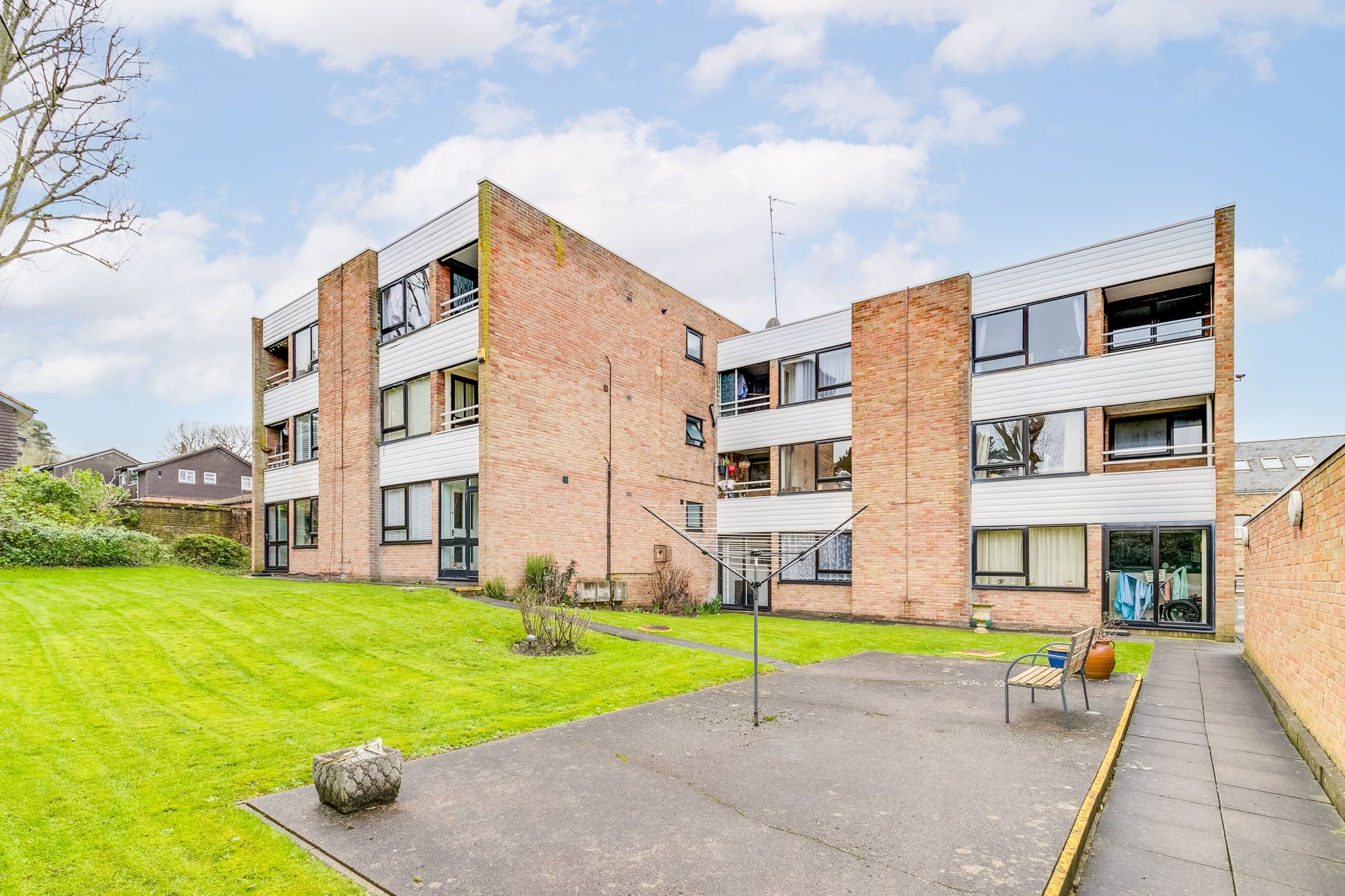 Hoe Lane, Ware, SG12 - Elliot Heath