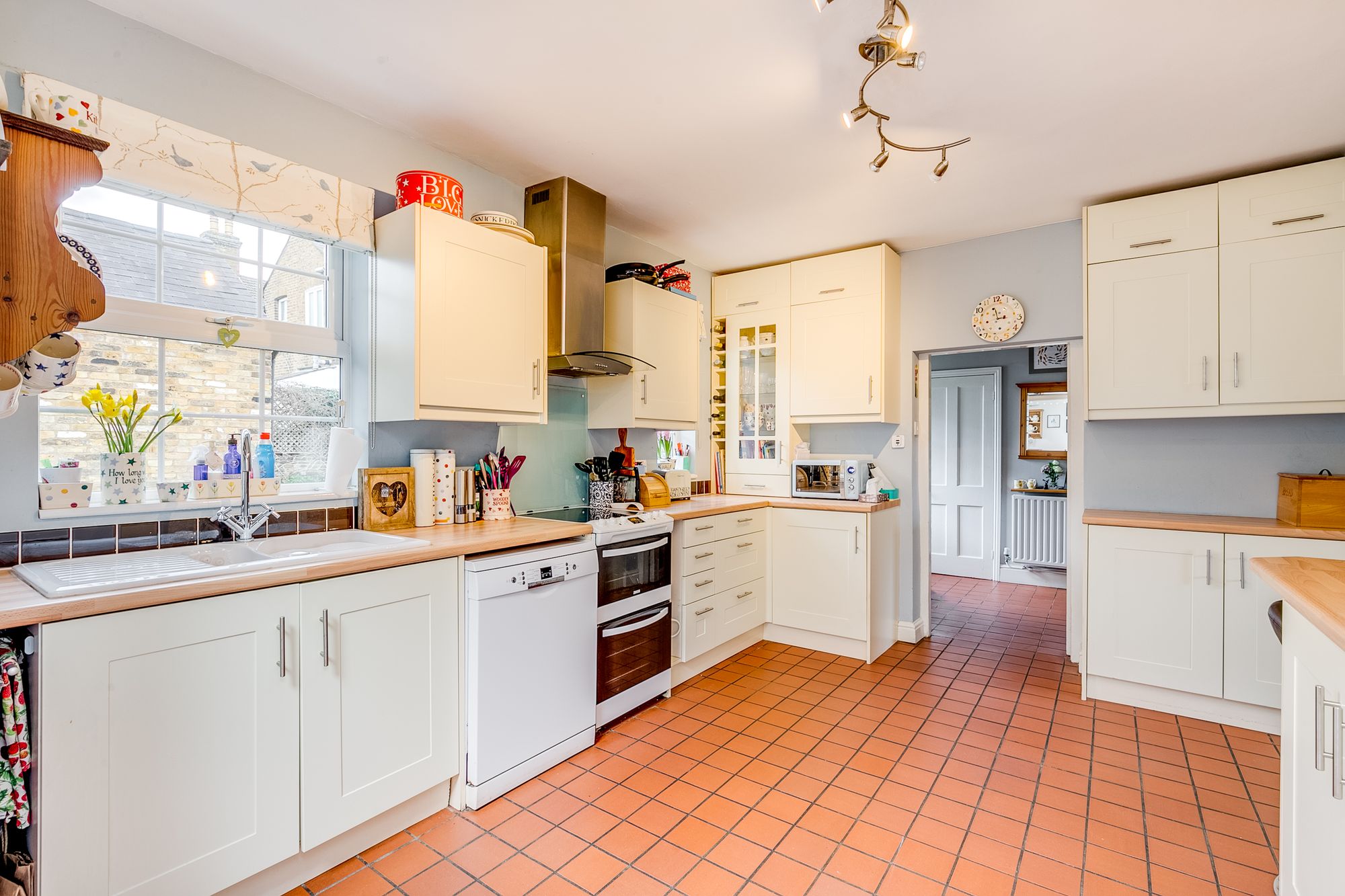 Gladstone Road, Ware, SG12 - Elliot Heath