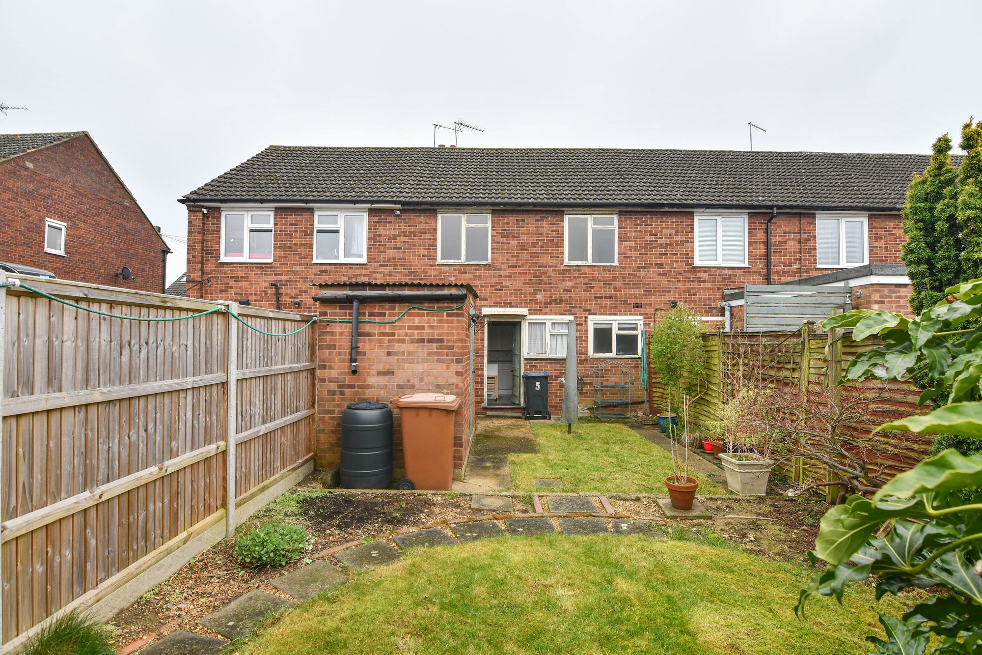 Grove Road, Ware, SG12 - Elliot Heath