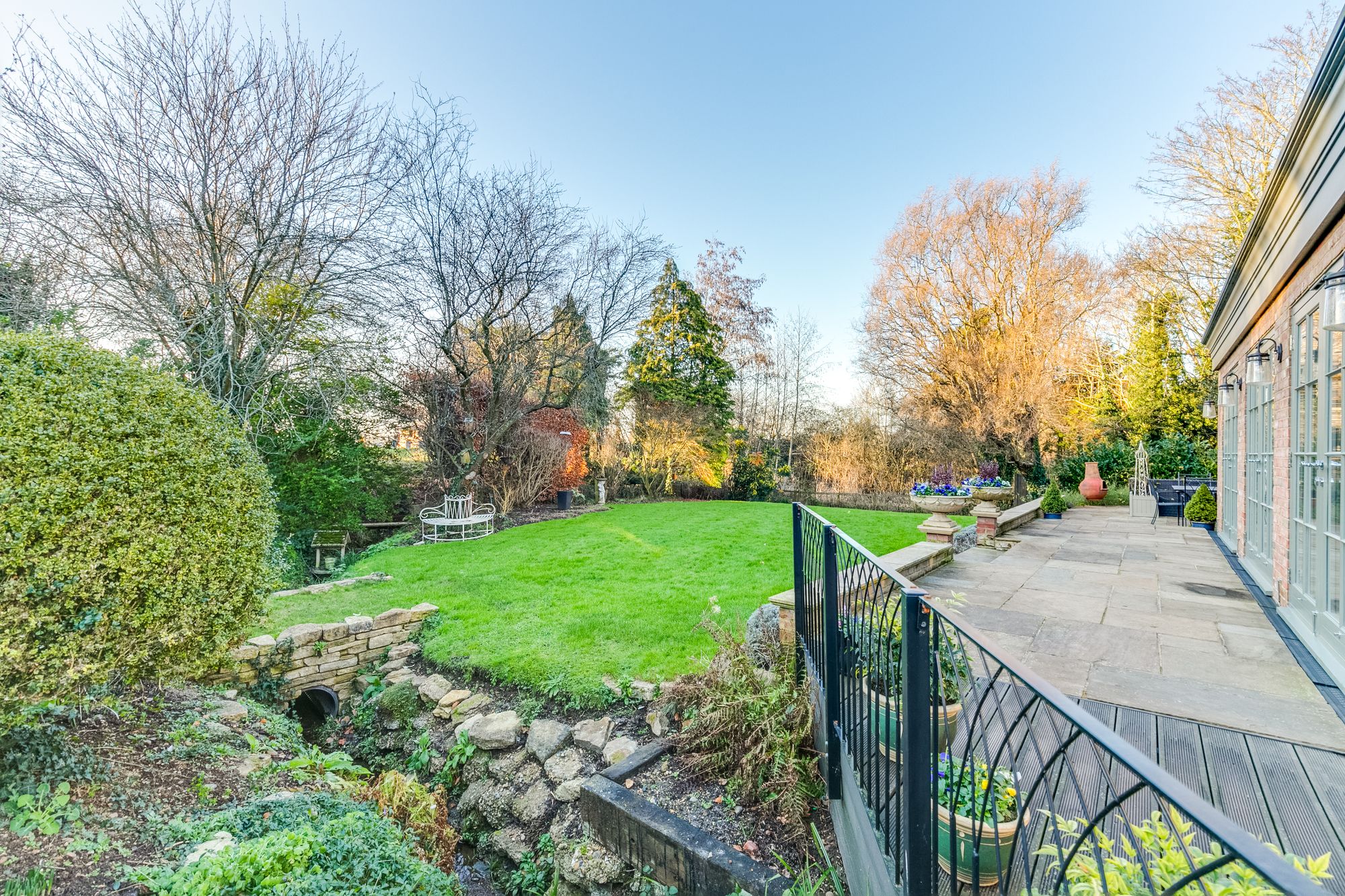 Farm Close, Roydon, CM19 - Elliot Heath